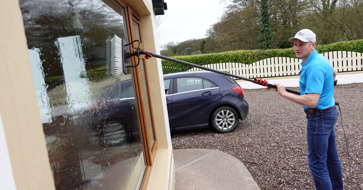 How to remove limescale (calcium) from window glass (video) - Benz ...