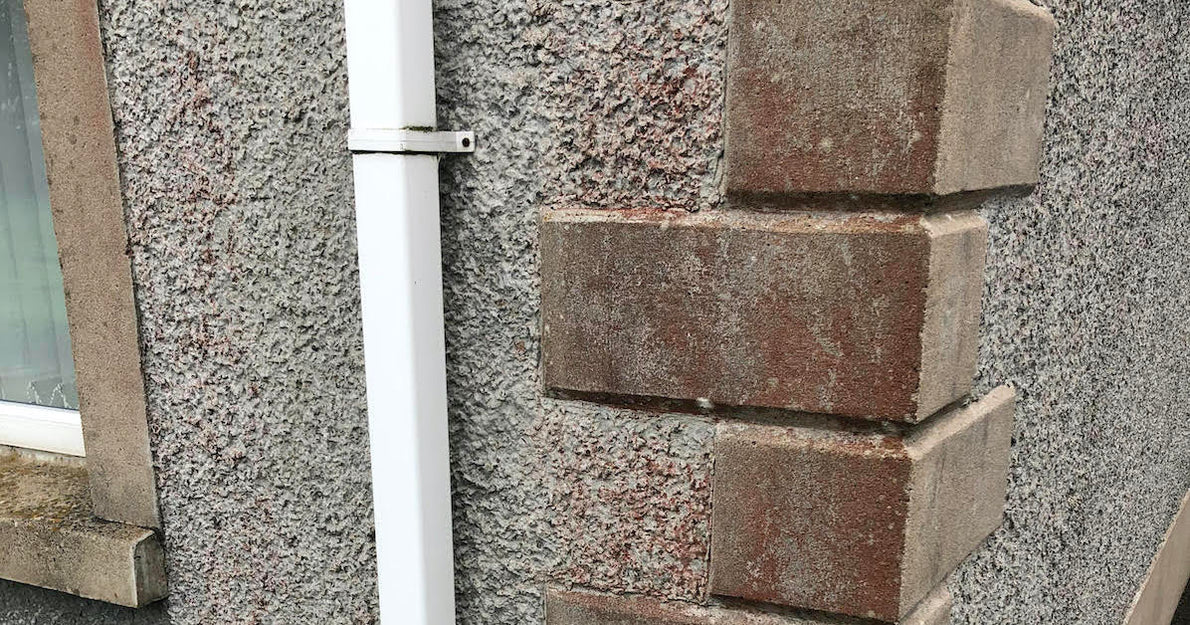 How to soft wash wet dash (roughcast, rough cast, pebbledash) pebble d