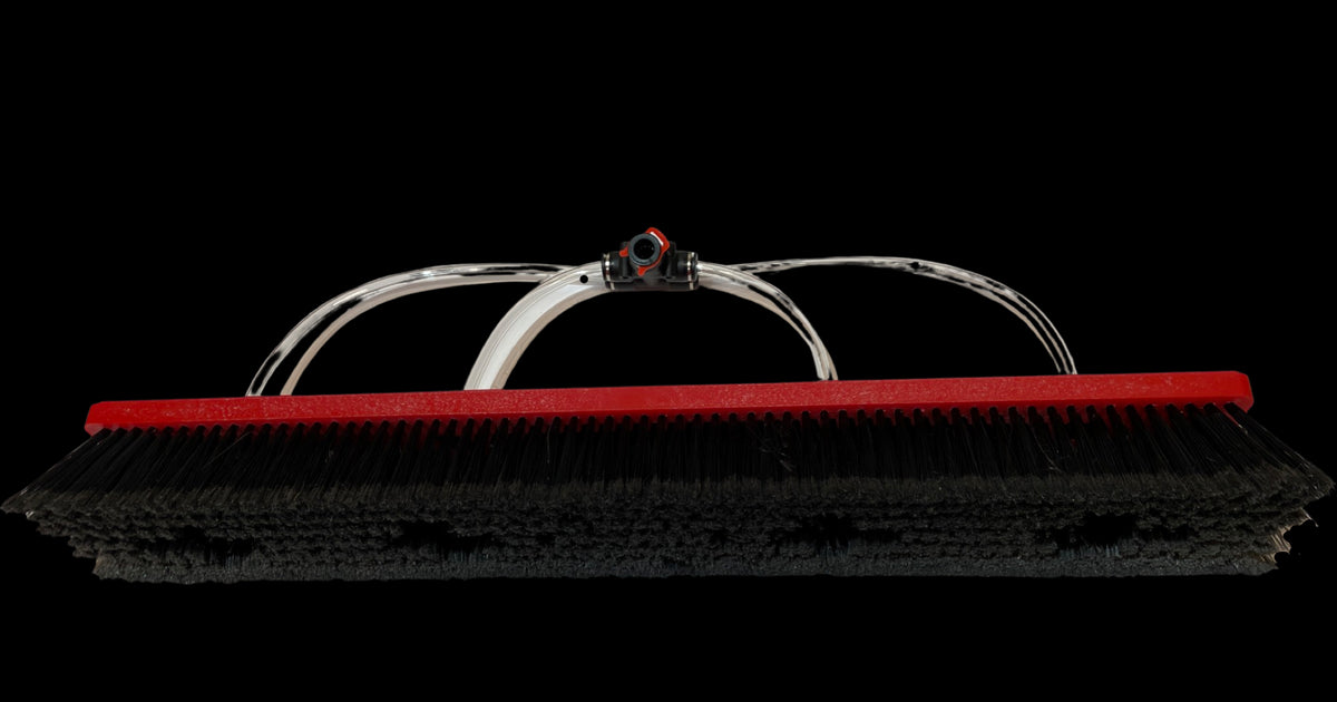 GARDINER CLADING BRUSHES - Wide flocked softwash brush for roofs, rend